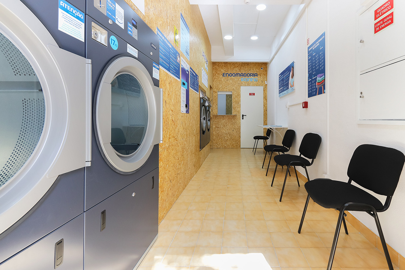 Lavandaria Calhariz | Serviços de Lavandaria, Engomadoria, Limpeza a Seco